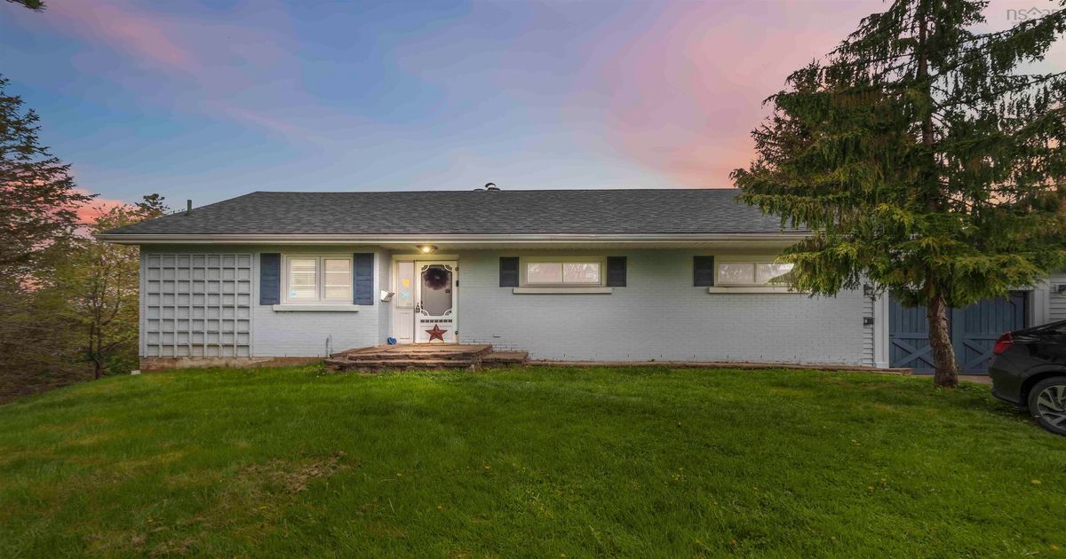 This property is no longer available. | Rob Lough | Realtor/Broker