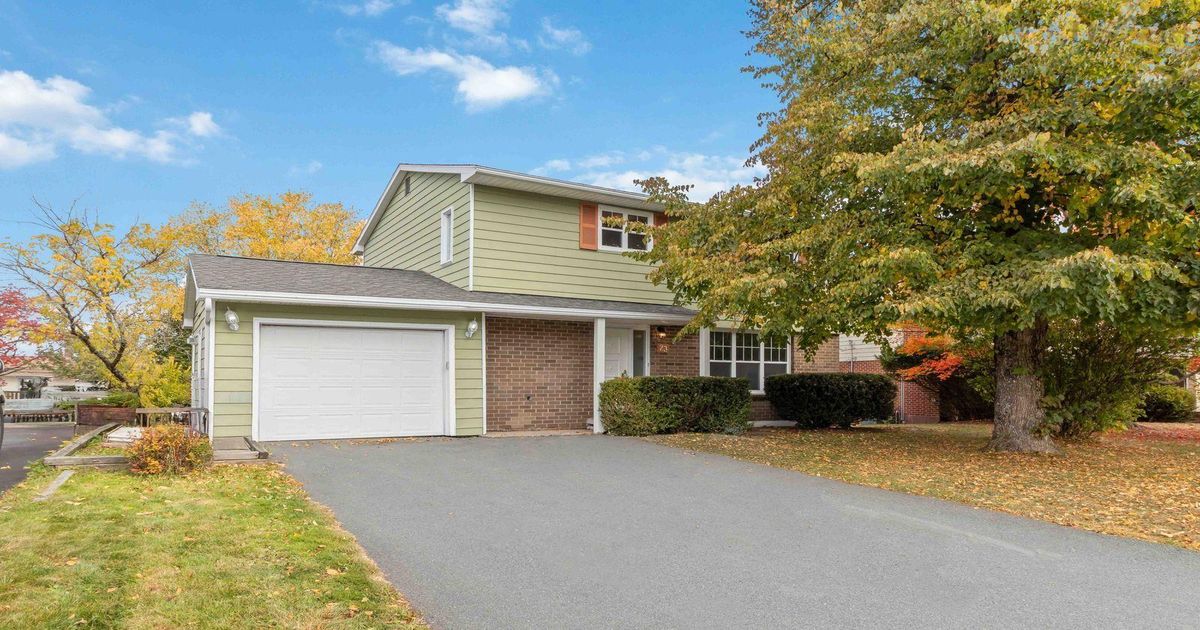 This property is no longer available. | Rob Lough | Realtor/Broker