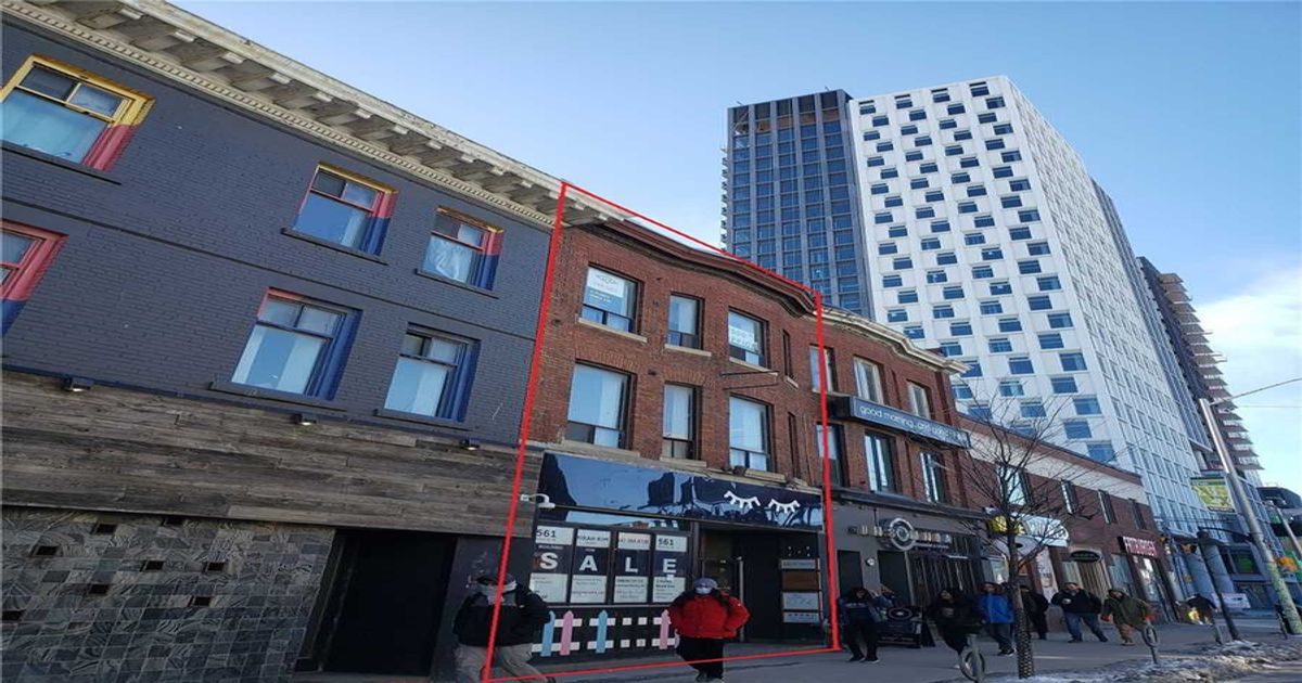 This property is no longer available. | Sam Valimohamed - Luxury Real ...