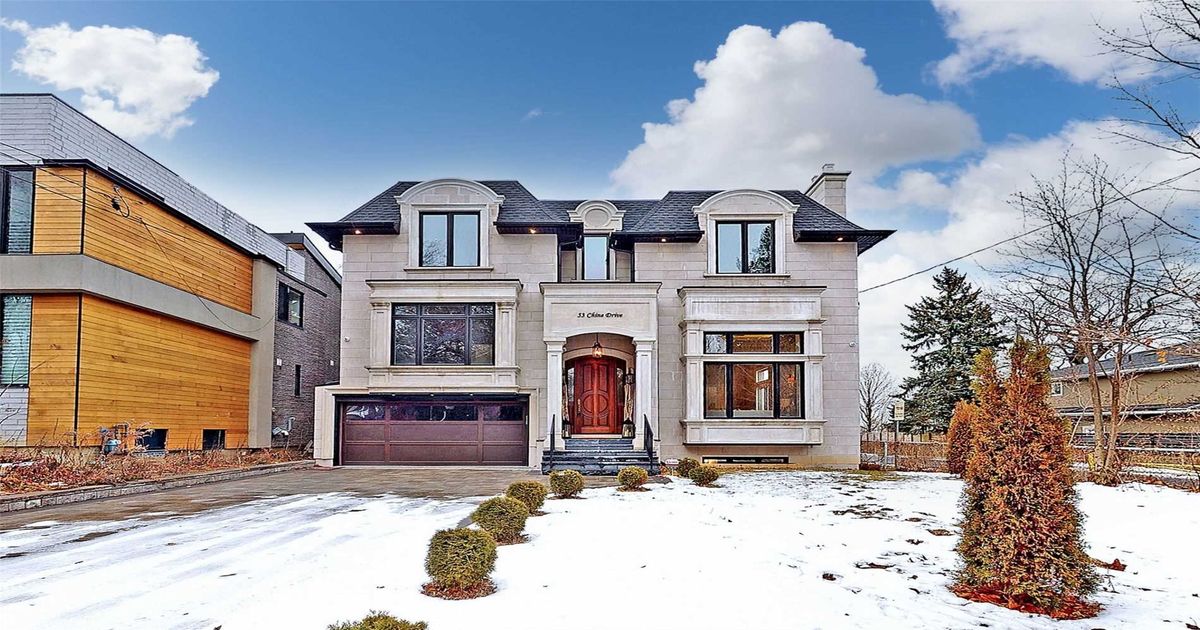 This property is no longer available. | David Stoddard