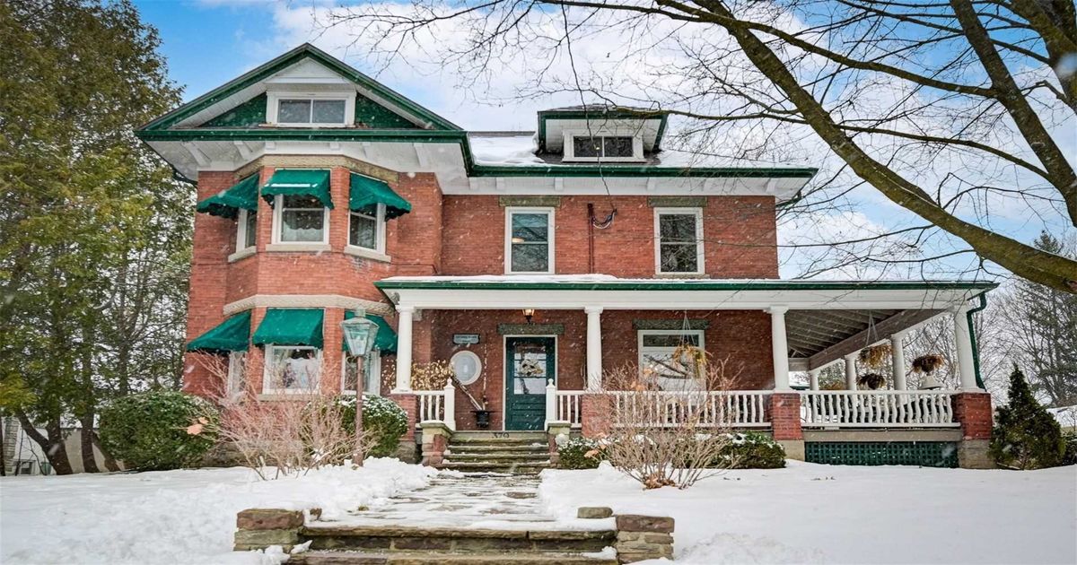 This property is no longer available. | David Stoddard