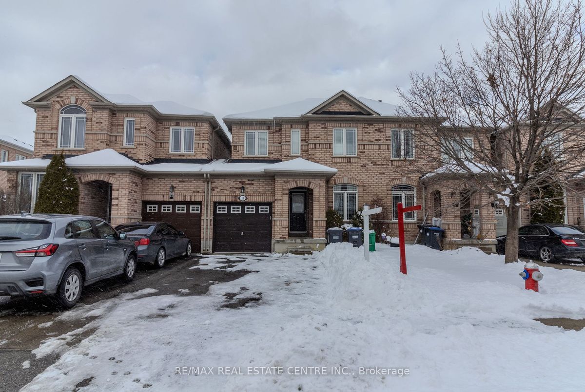 13 Percy Gate Brampton - Sold