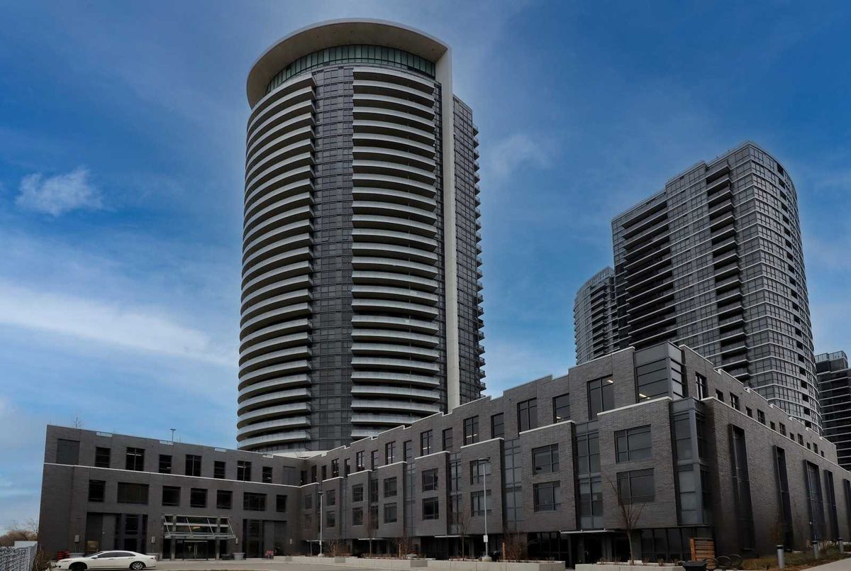 30 Gibbs Rd Toronto - Sold